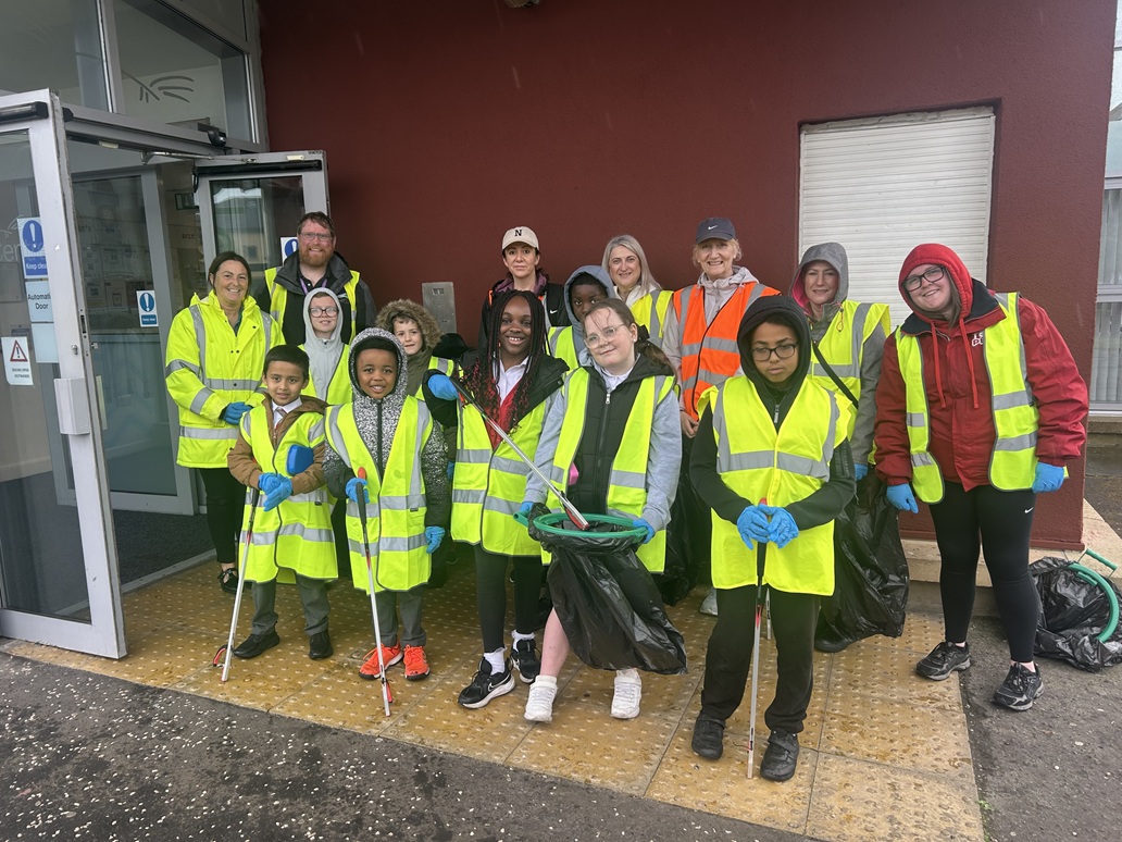 Thenue staff provide double helping of volunteering | Scottish Housing News